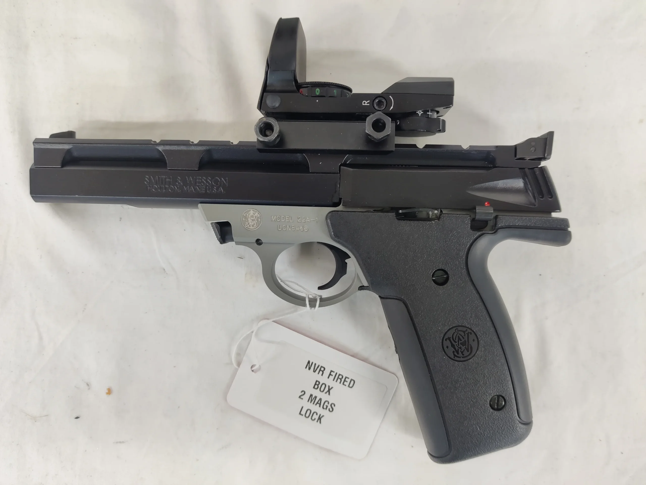 Used Smith & Wesson 22A .22LR Semi-Auto Pistol w/2 Mags, Red Dot ...
