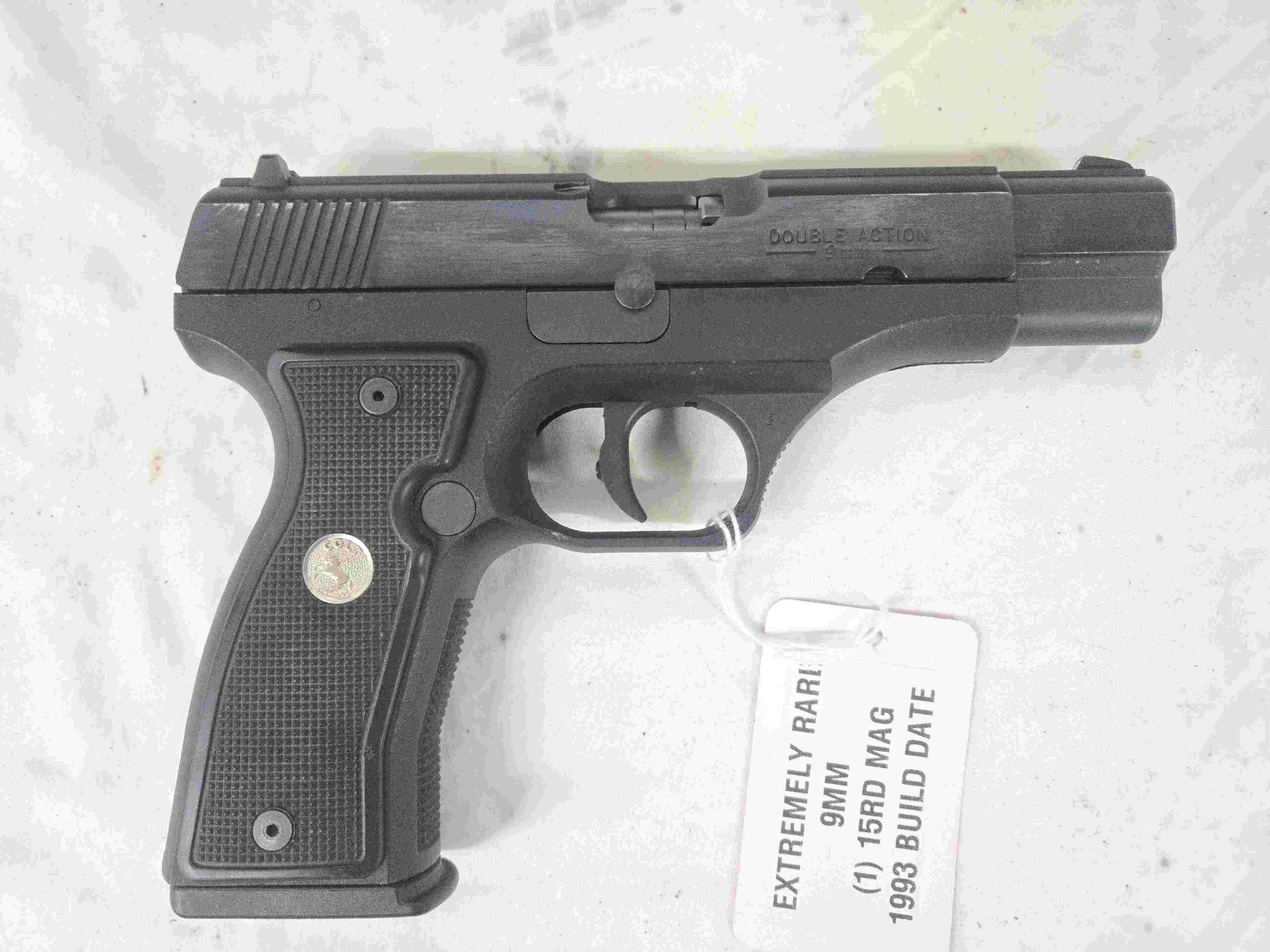 Colt All American 2000 9MM Semi-Auto Pistol 15rd w/1 Magazine Rar ...